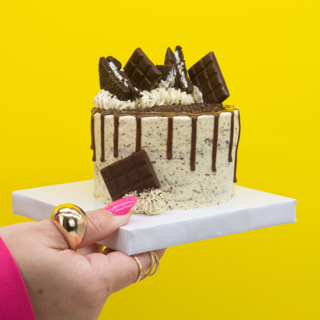 Oreo Mini Gift Cake - Tessa's Bakery